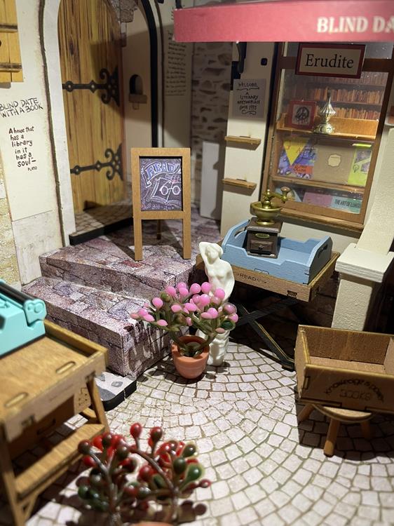 mini bookshop | World of Blyton